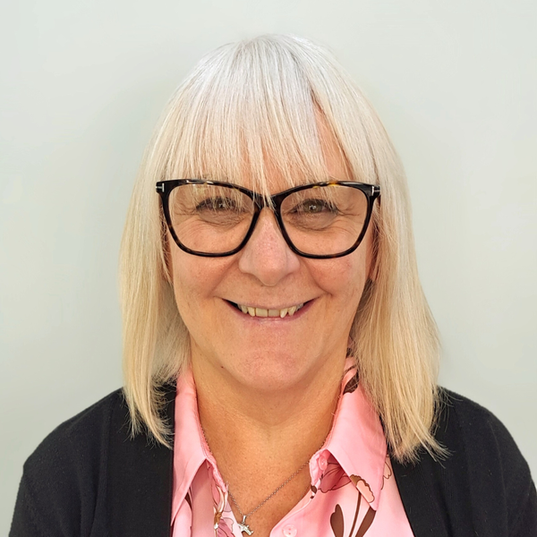 Best Local Opticians & Hearing Care in Dunfermline | 2020 Opticians